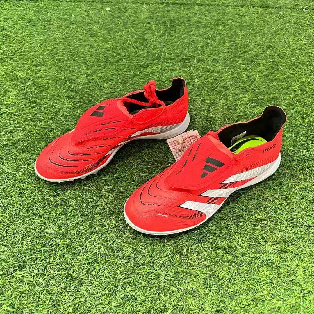 2025年智能运动装备趋势下，阿迪达斯PREDATOR足球鞋值得入手吗？-足球鞋-淘宝百科网