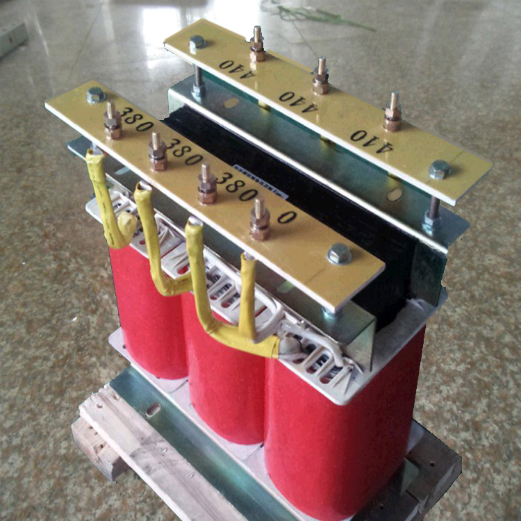 工业电力神器来了！18KVA三相干式隔离变压器690V转660V/380V，工业人必备🔥_变压器_淘宝数码网