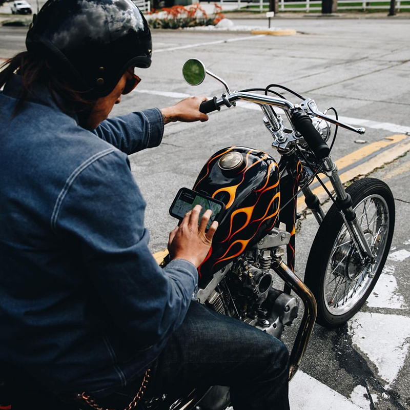 Rolling monsterstrong magnetic retro motorcycle fuel tank cell phone ...