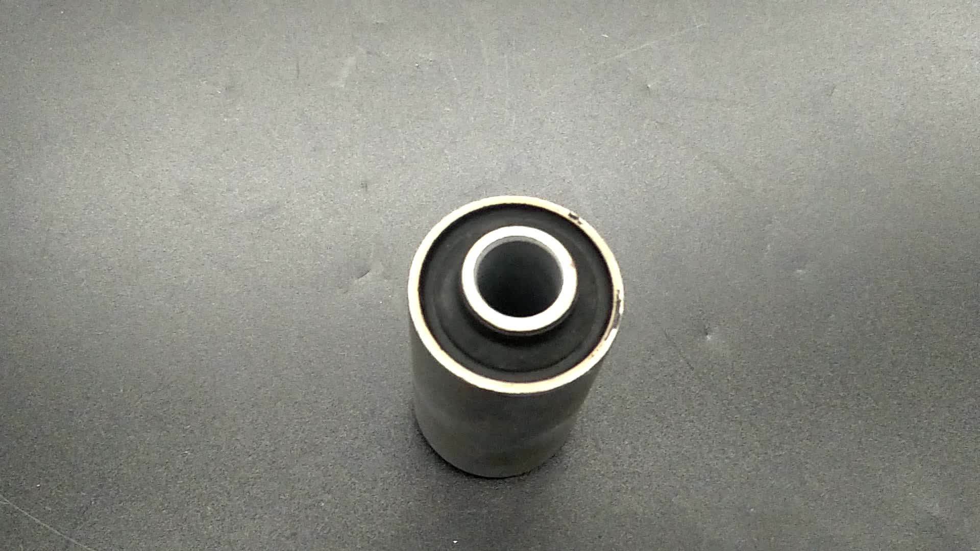 Auto Parts 4hf1 Npr Bushing For Leaf Spring 8970815860 8-97081586-0 8 ...