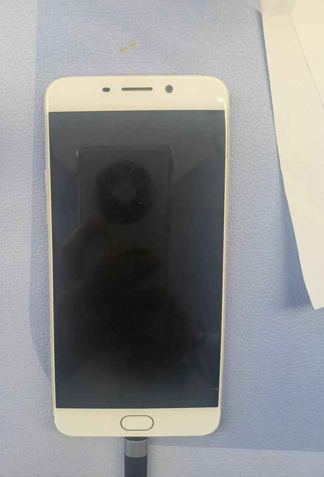 OPPO R9手机现在多少钱？价格一览表了解一下！📱-手机-淘宝百科网