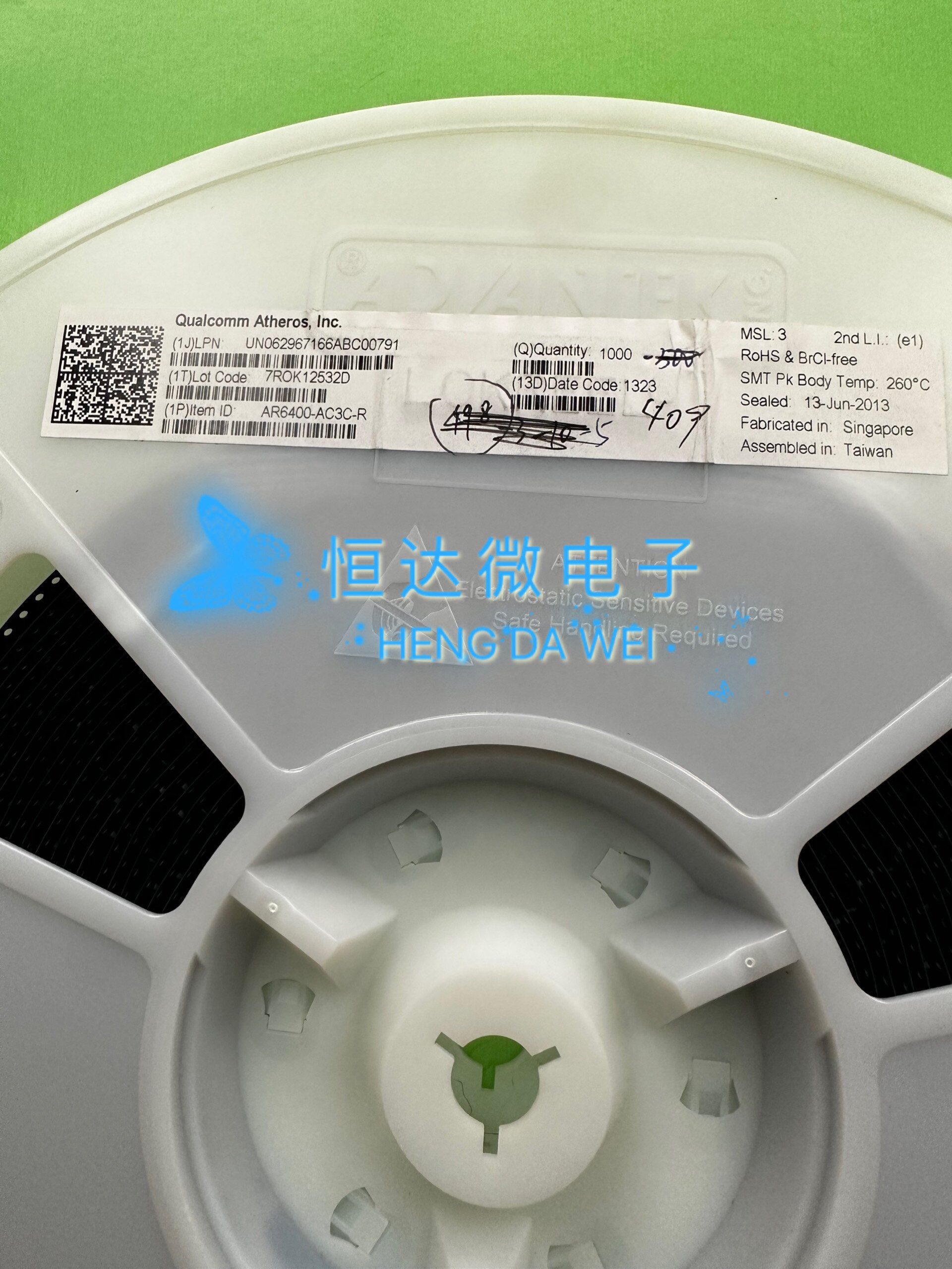 AR6400-AC3C-R 封装LFBGA-196 丝印AR6400-AC3C 1323+PB 询价 A