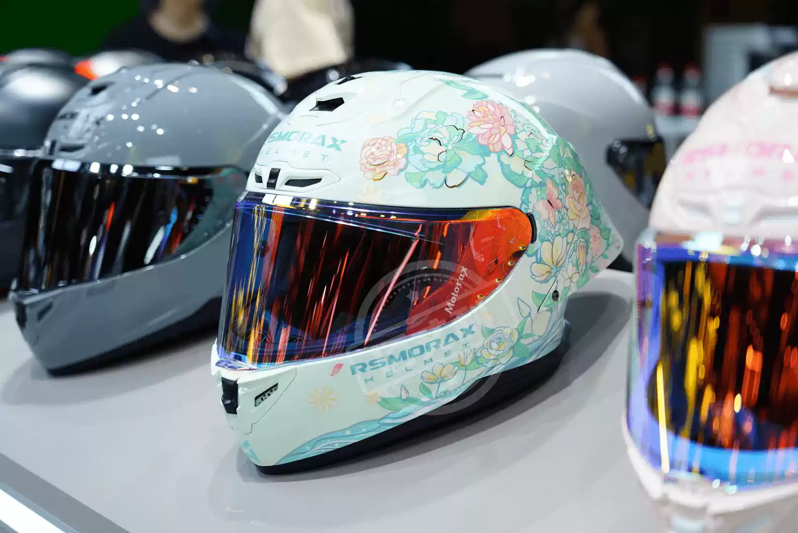 RSMORAX摩雷士r50spro头盔摩托车r50s大尾翼全盔百花齐放