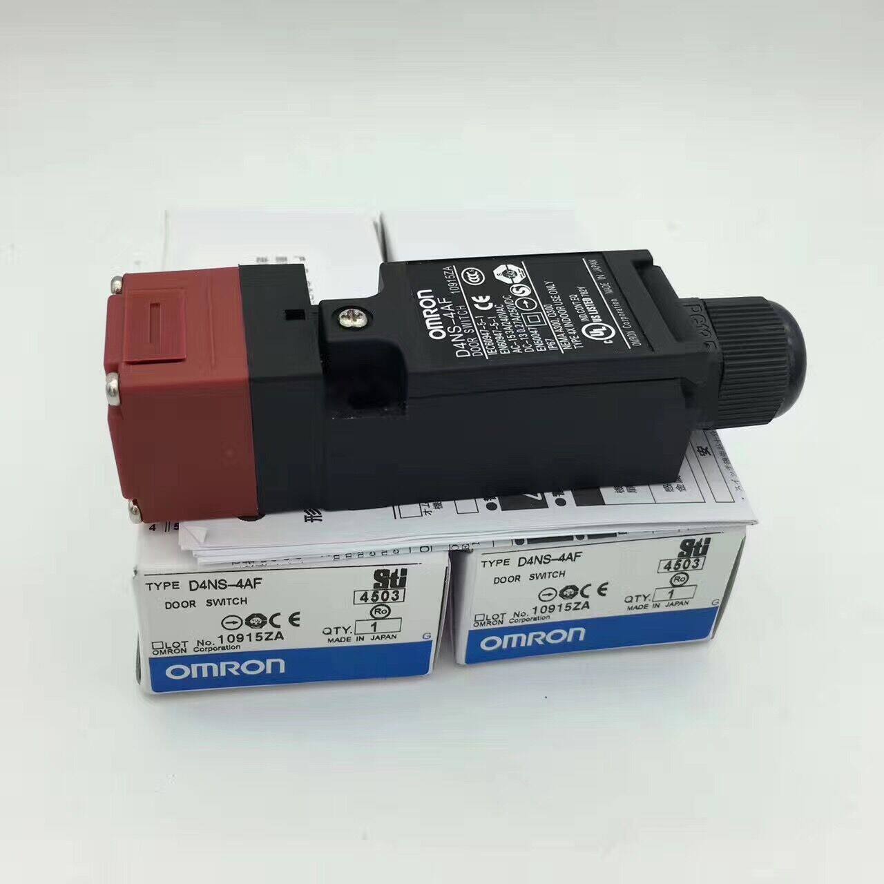 The safety switch D4NS-1AF D4NS-2AF D4NS-3AF D4NS-4AF D4DS-K1 K2 K3 K5
