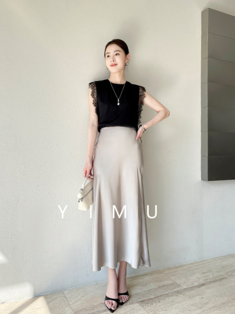 Yimu YIMU acetic acid French shirt for women high-end 2025 new lace black sleeveless vest top summer