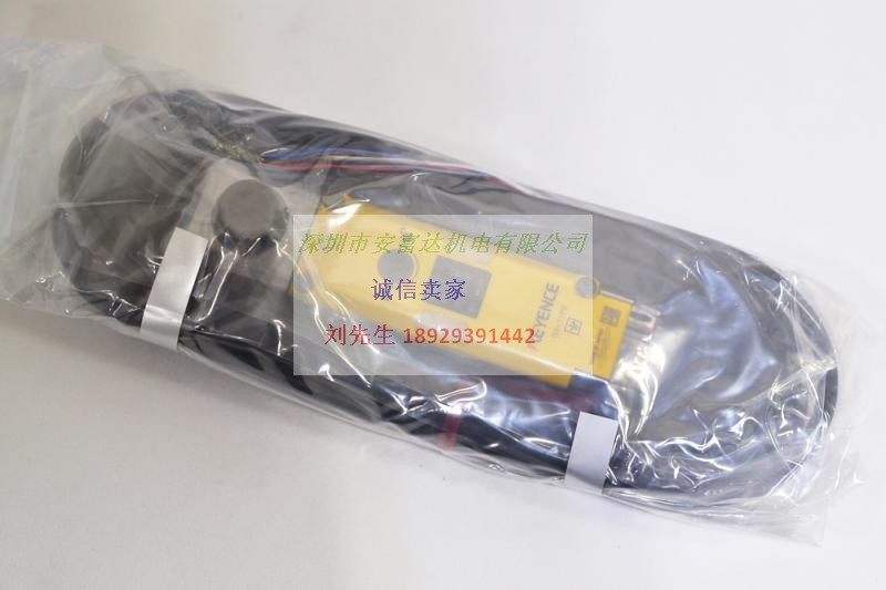 出售日本KEYENCE基恩士安全门开关 GS-71P5全新原装电磁锁定PNP-阿里巴巴