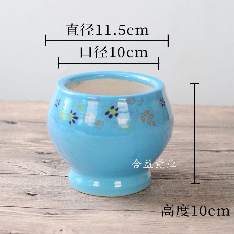 Old-fashioned garlic press garlic mortar kitchen smasher household ...