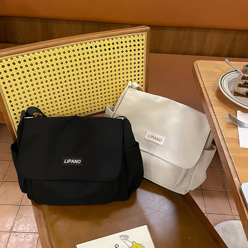 LIPANO ins大學生斜挎包上課休閒包單肩包日系包女原宿復古郵差包