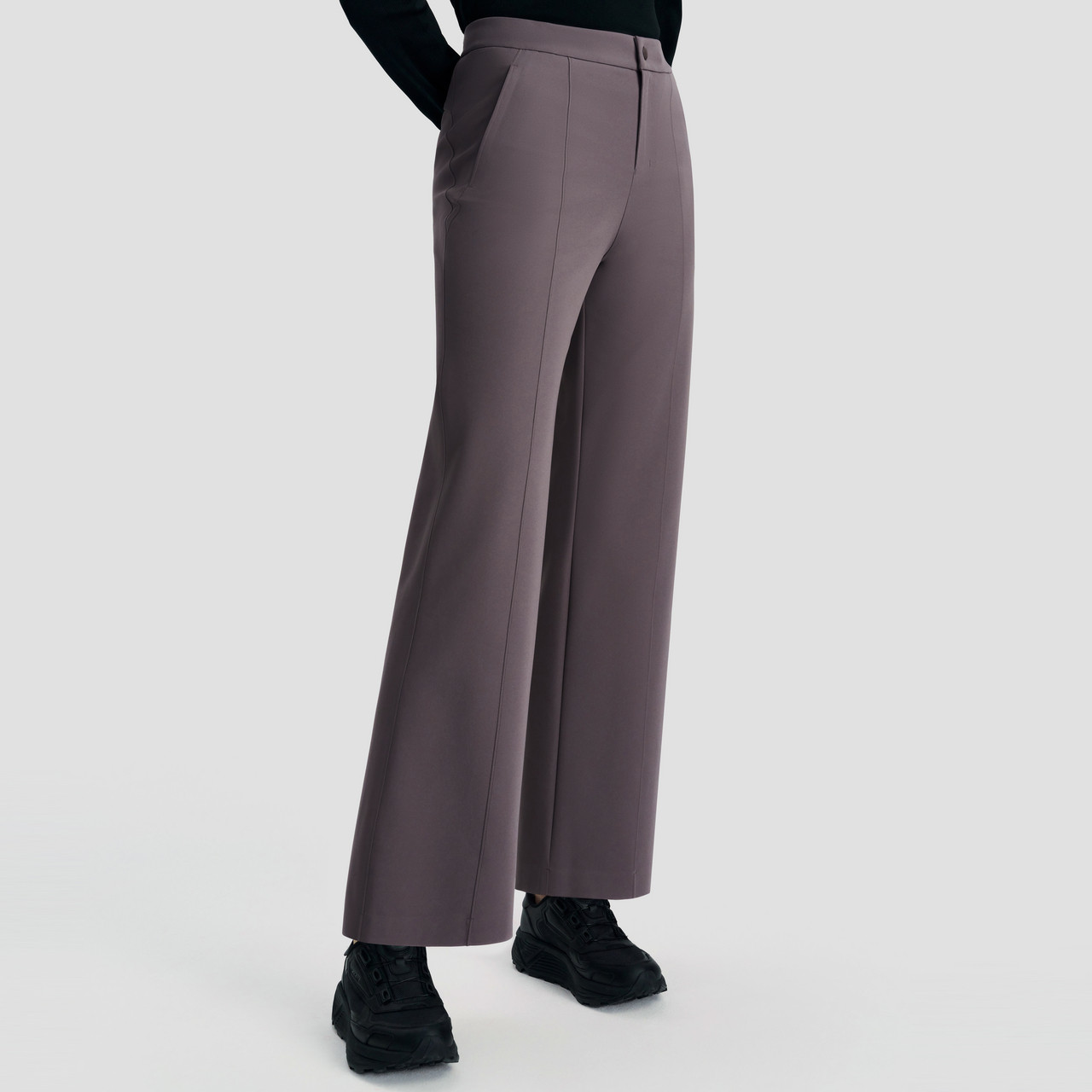 DESCENTE迪桑特DUALIS都市通勤长裤：春日里的温暖守护神，你值得拥有！-运动长裤-淘宝百科网