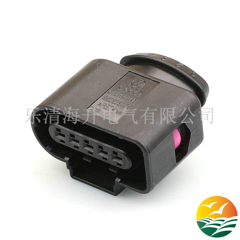 8K0973705黑色汽车连接器接插件5孔1.5系列插头8K0 973 705-阿里巴巴
