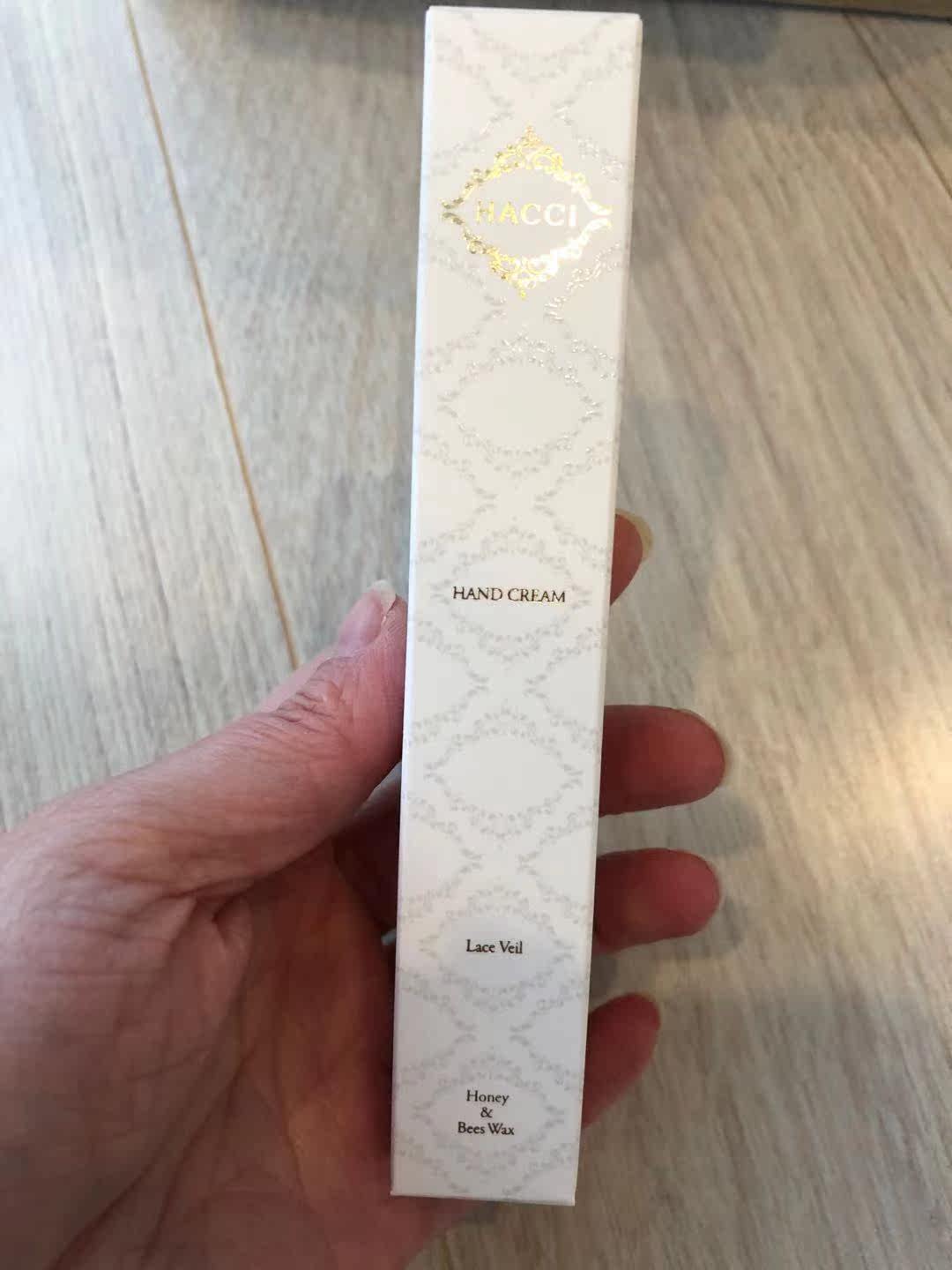 HACCI蜂蜜柔嫩防晒护手霜25g：高保湿补水滋润，花果香不粘腻，送礼佳品！🌸 -护手霜-淘宝百科网