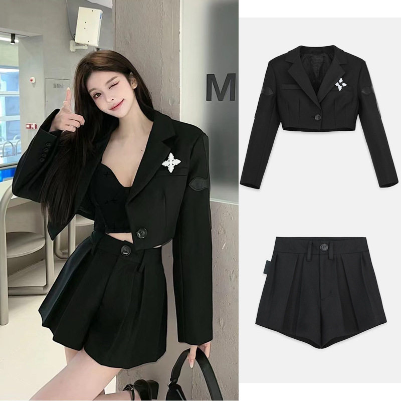 2024aw早秋新款花臂短西装女痞幼张月同款休闲校园风西服裙裤套装