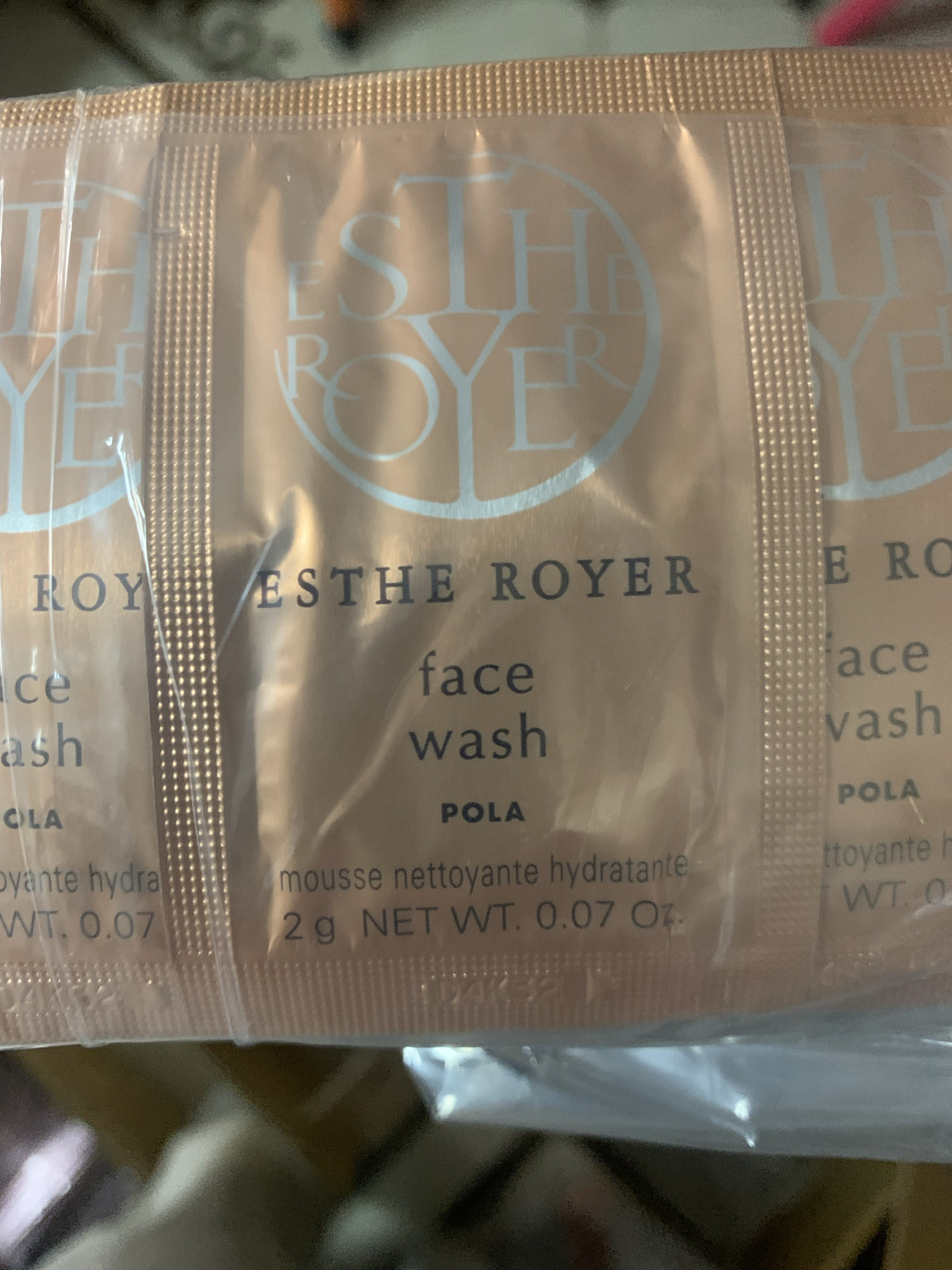 POLA酒店版ESTHE ROYER青檸洗顏料洗面奶FACE WASH 2g