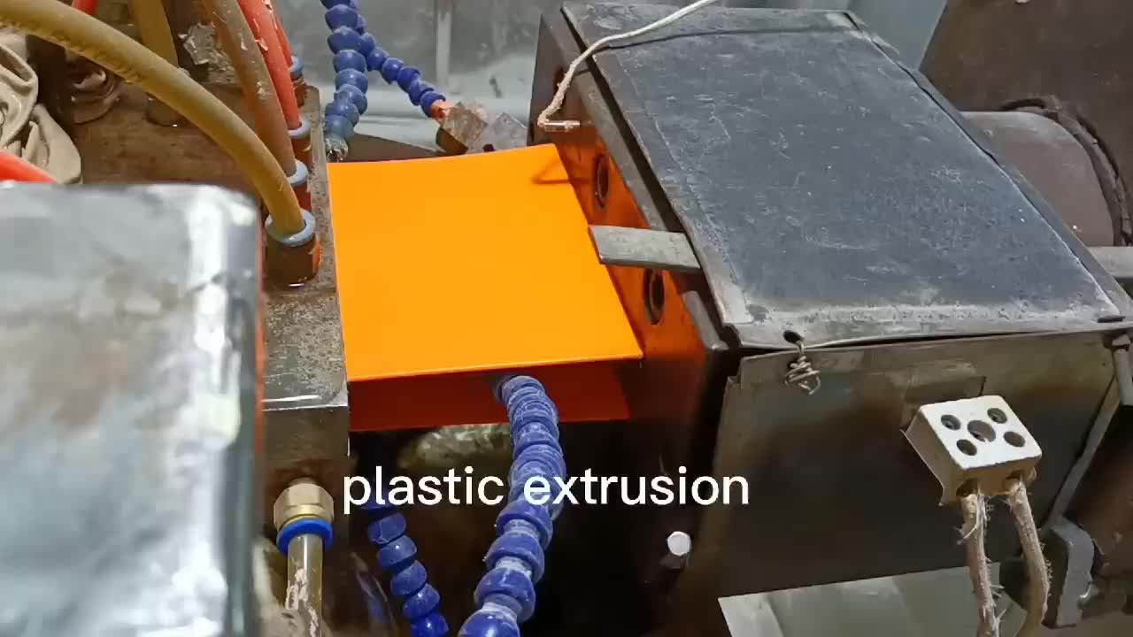 China Factory Modern Design Plastic Rebar Protection Strip Extrusions ...