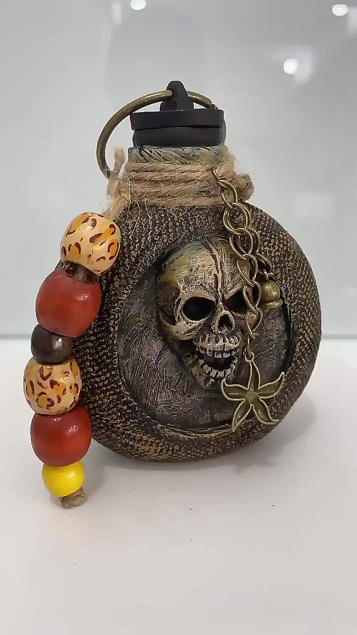 Huaqi Mab30 Pirate Rum Flask Halloween Skull Pirate Rum Bottle Desk ...