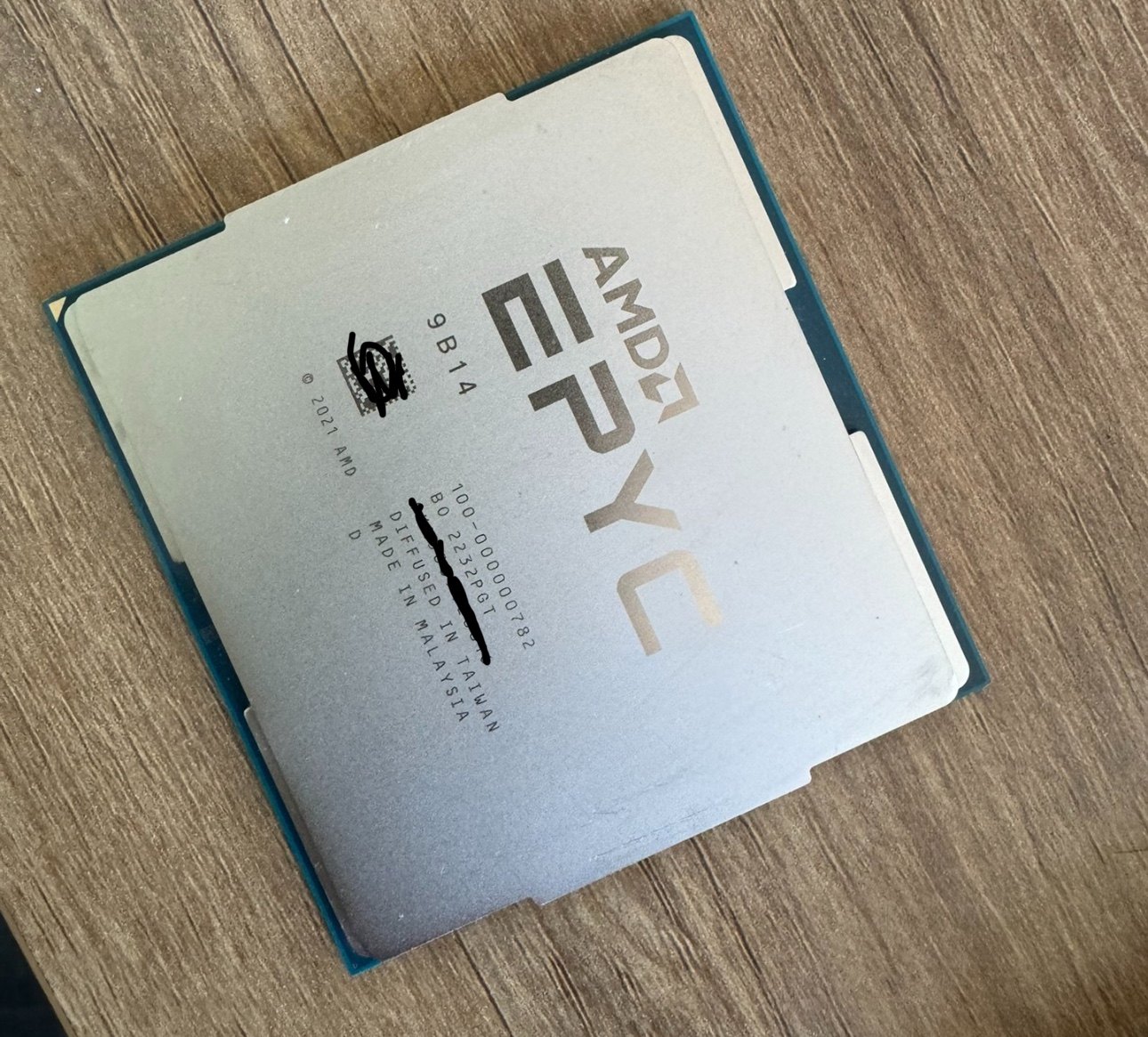 AMD EPYC 9B14 9754 9J14正式版 9654 ES 4代 热那亚 服务器 CPU