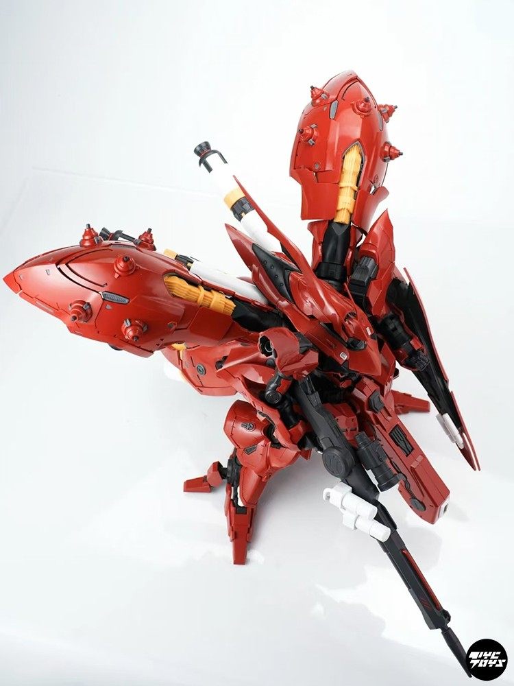 RED SOUL 1/144 RG NIGHTINGALE MODEL KIT
