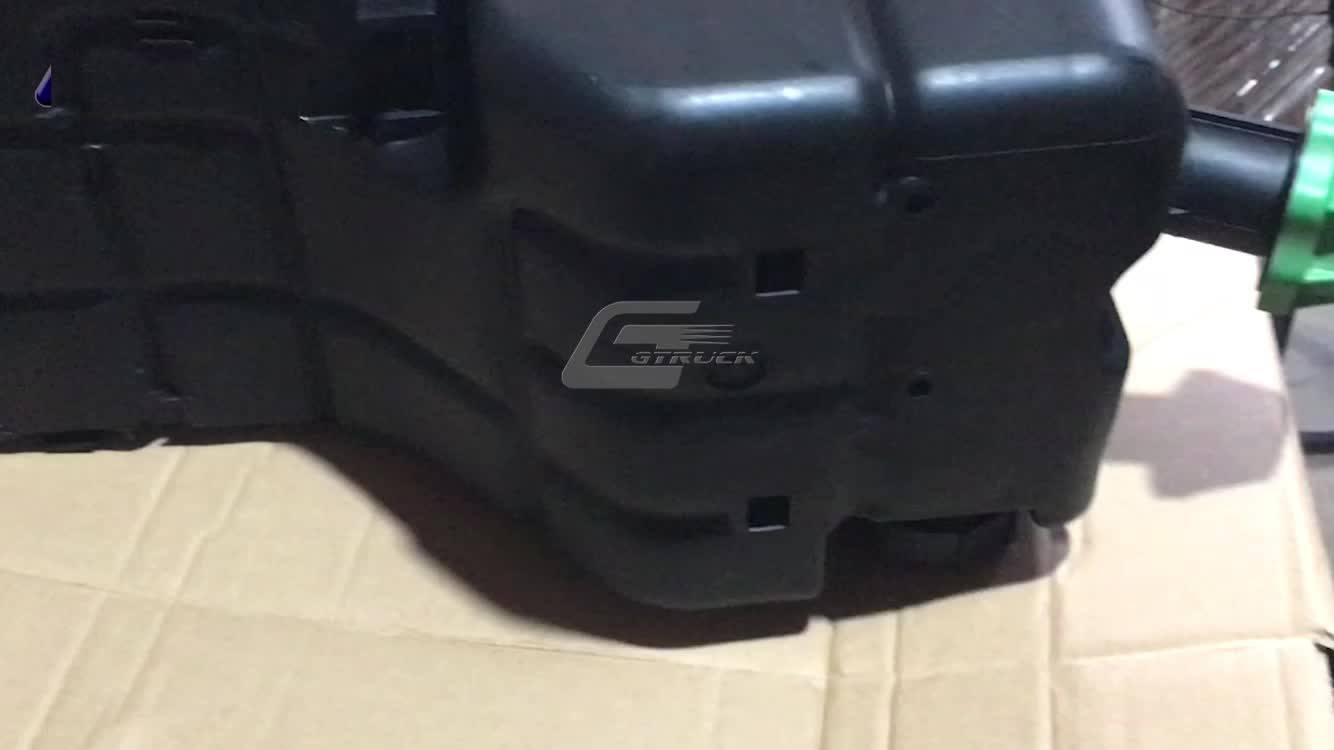 Heavy Duty Truck Parts Coolant Expansion Tank Oem 0005003049 ...