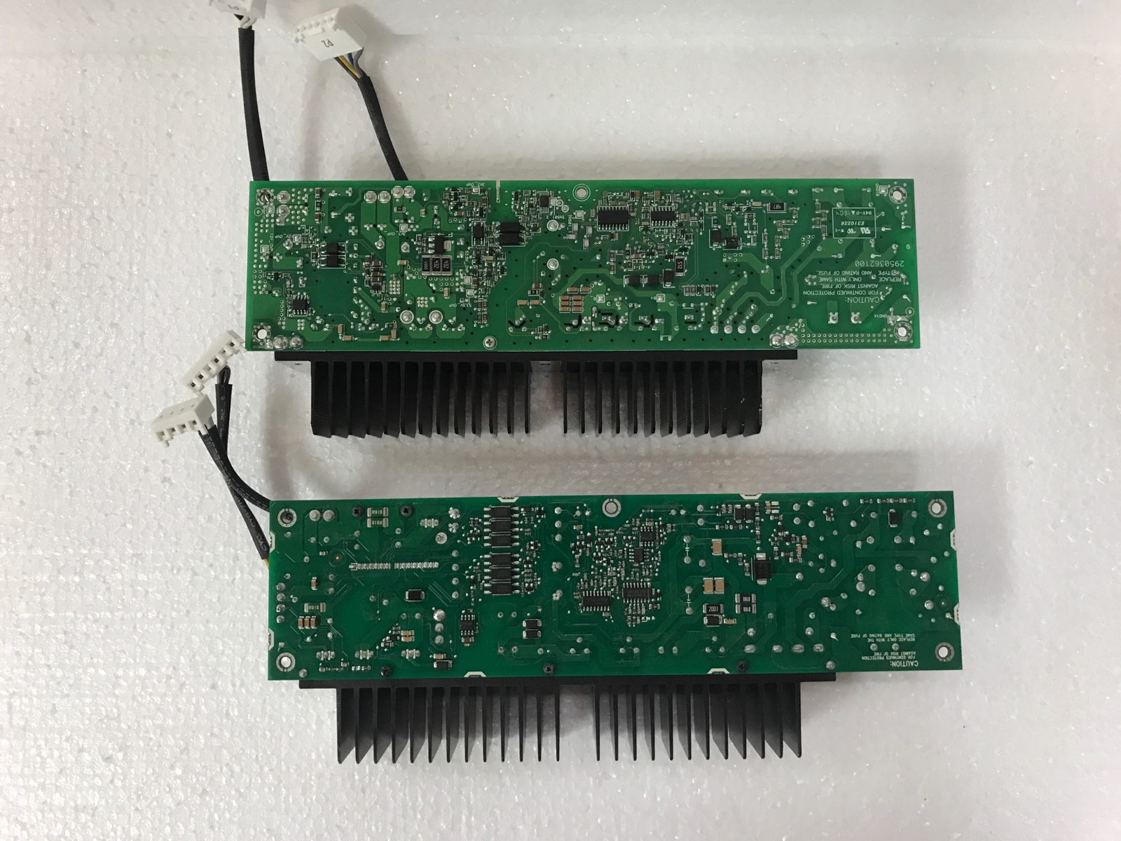 Cisco DPS-300AP-97#PA-3301-2B1#341-100560-01 Switch Power board Universal