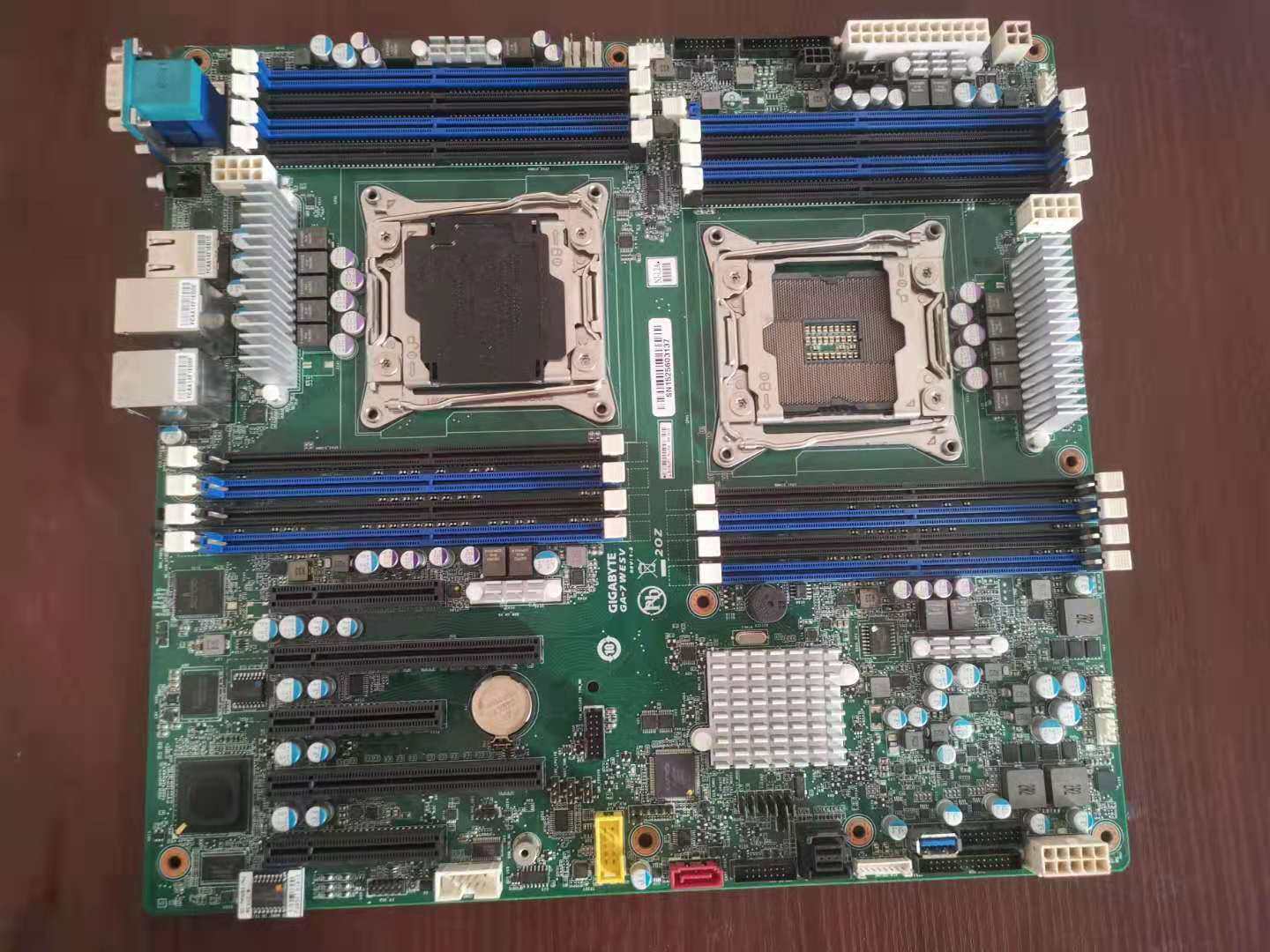 GIGABYTE GA-7WESV Dual X99 Server Board C612 supports E5-V3V4 DDR4