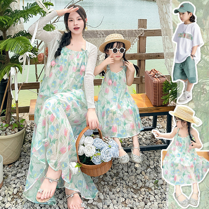 Summer essential! fresh and breezy floral print sundress – a matching ...
