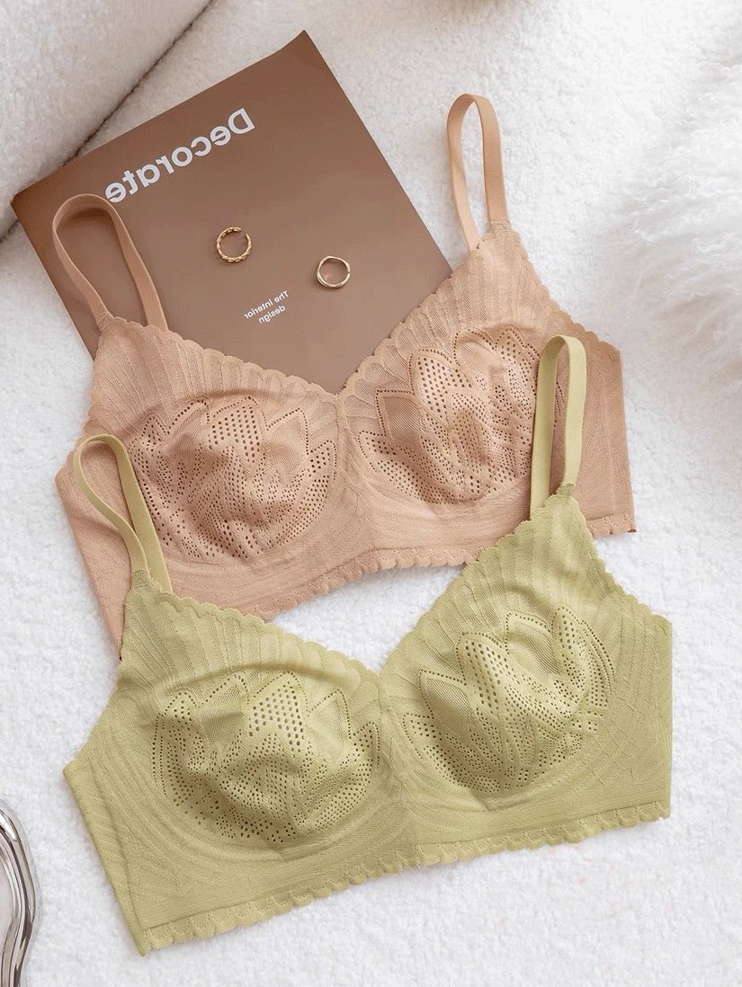 Rabbit ear cup latex bra: your secret weapon for minimizing a large ...