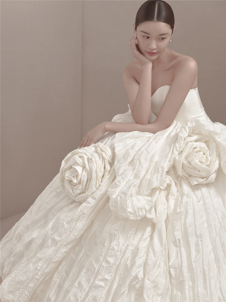 [USD 165.98] The new dress in the film building Theme photography ...