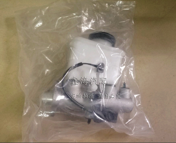 適用於MazdaCA7130 煞車總泵BG323 煞車總泵 福美來323煞車總泵