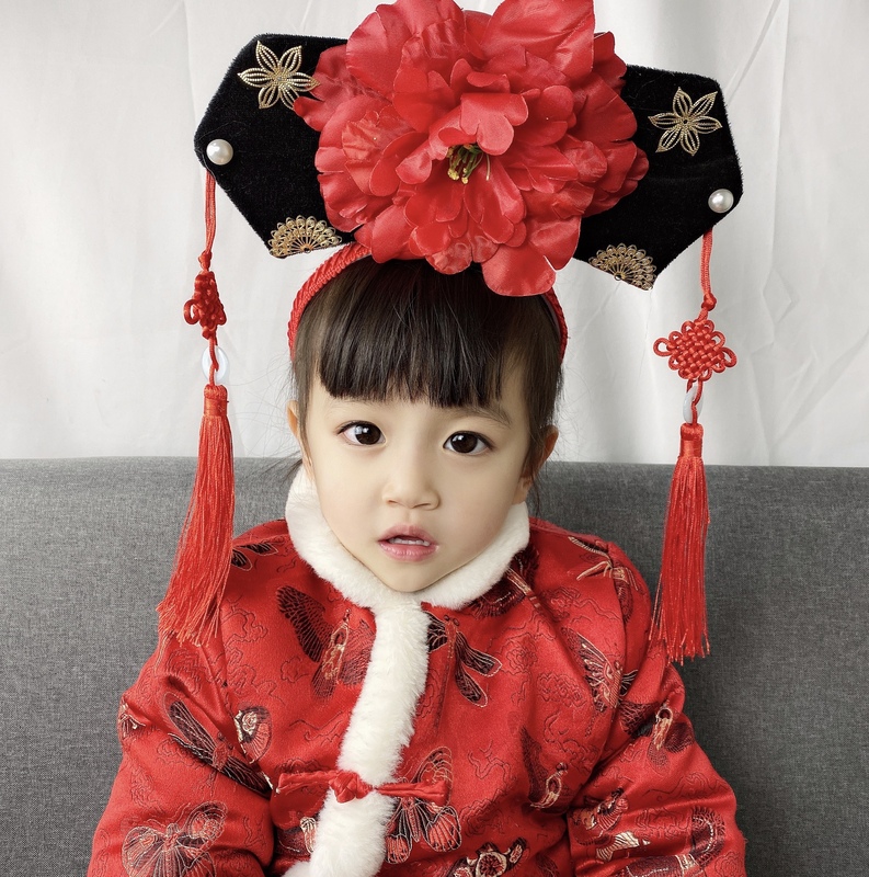 Children's ancient headdress Manchu gege headdress flag head Qing ...