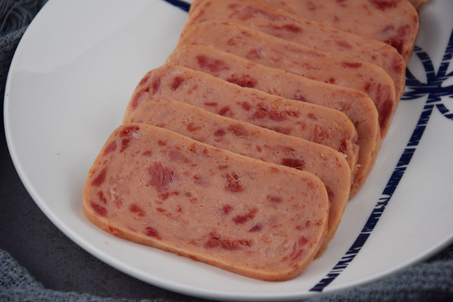 [USD 29.86] 10 Canned Gliding Ham Lunch Meat Canned Ham Canned Beef ...