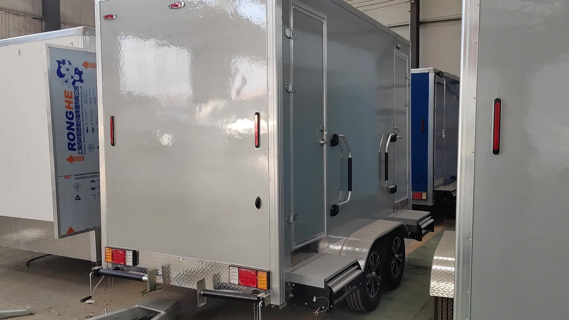 Wc Mobile Toilet Trailer Luxury Portable Toilet Trailer Restroom ...