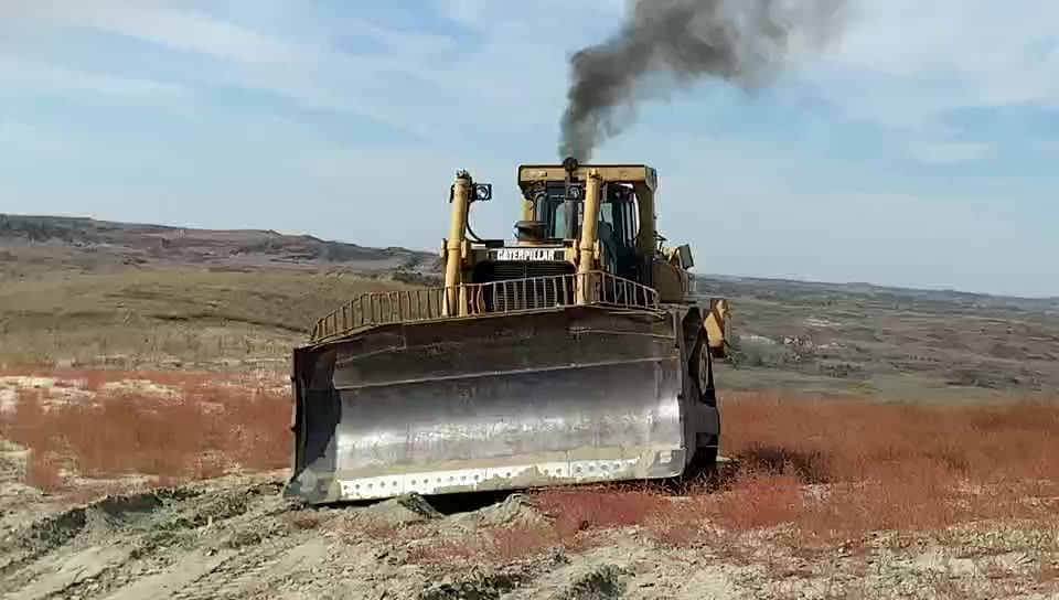 Large Earth Mover Used Caterpillar D10 Dozer Cat Bulldozer Low Price To ...