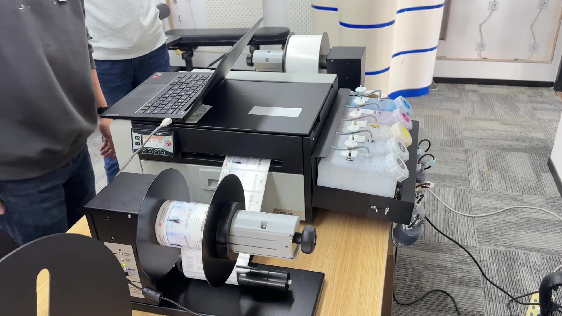 Focusinc Pvc Sticker Label Printer Water Based 210mm Industrial Colour Label Printer Machine ...