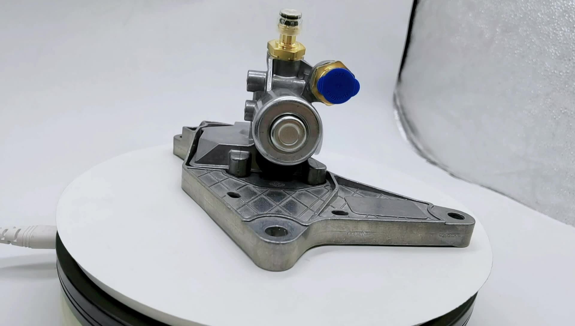 Ouri Truck Parts Air Brake Valve 21991154 21707055 21379051 20451967 ...