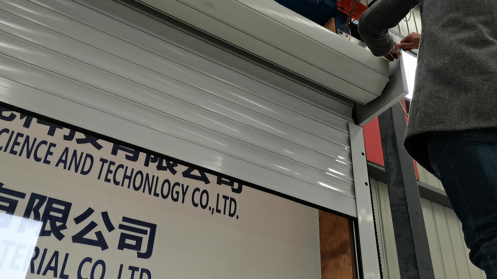 Aluminium 6063-t5 Electric Roller Shutters For Window And Doors Rolling ...