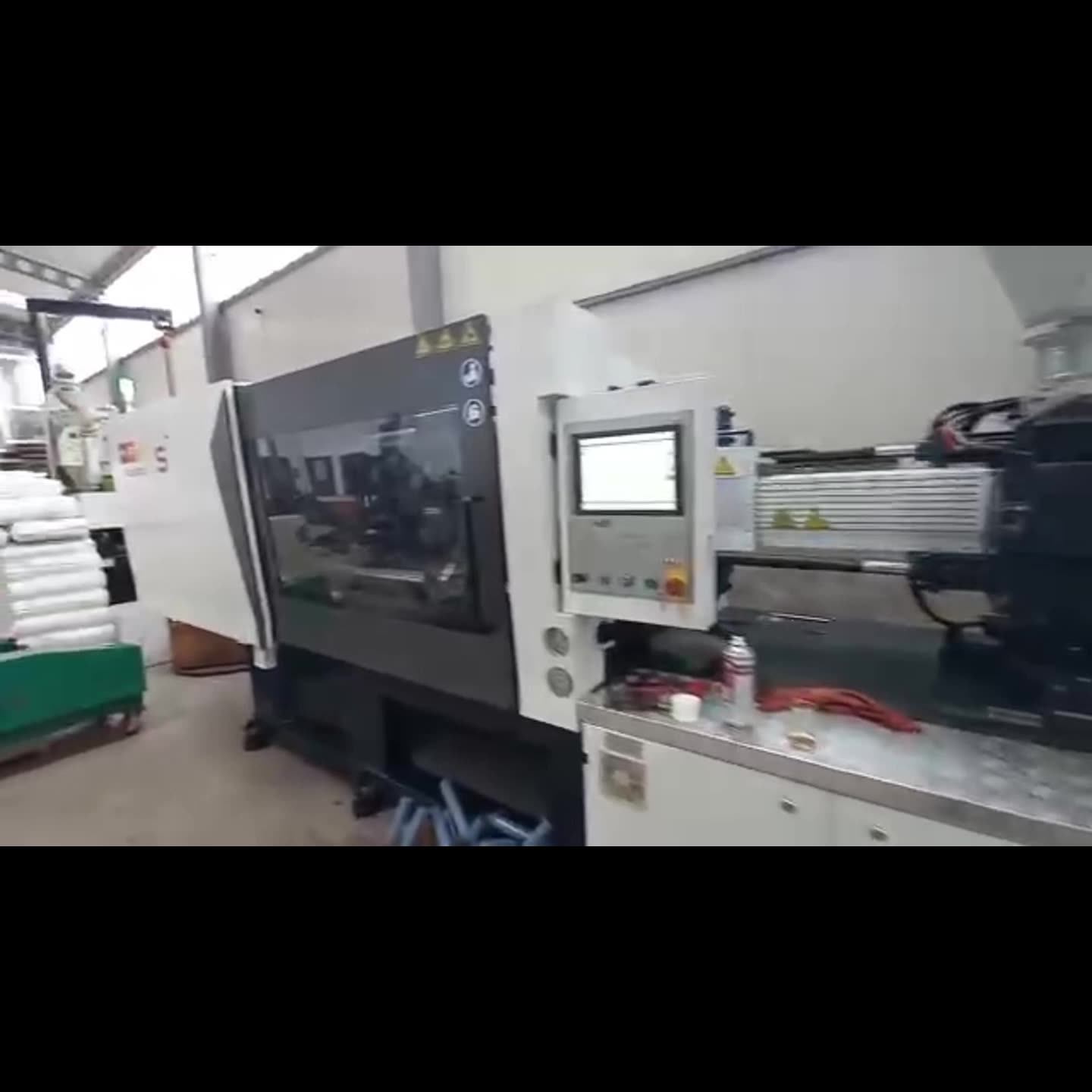 230 Ton Plastic Pvc Pipe Fitting Making Machine - Buy 230 Ton Plastic ...