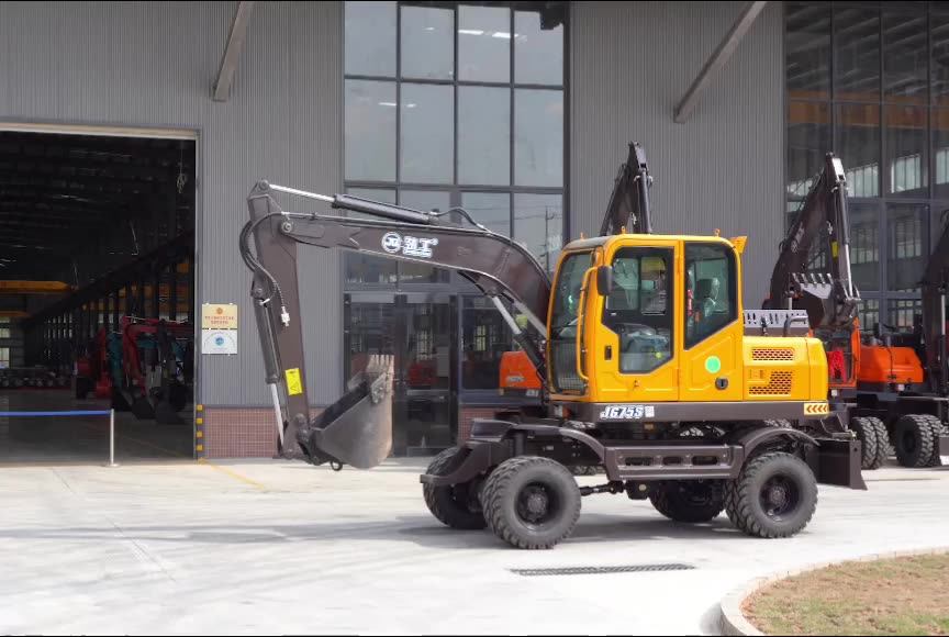 Small Work Machines Wheel Digger Compact Excavating And Drilling ...