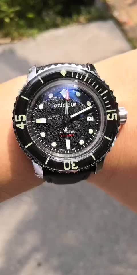 Customized Brand Diving Watches 20atm Diver Watches For Men - Buy ...