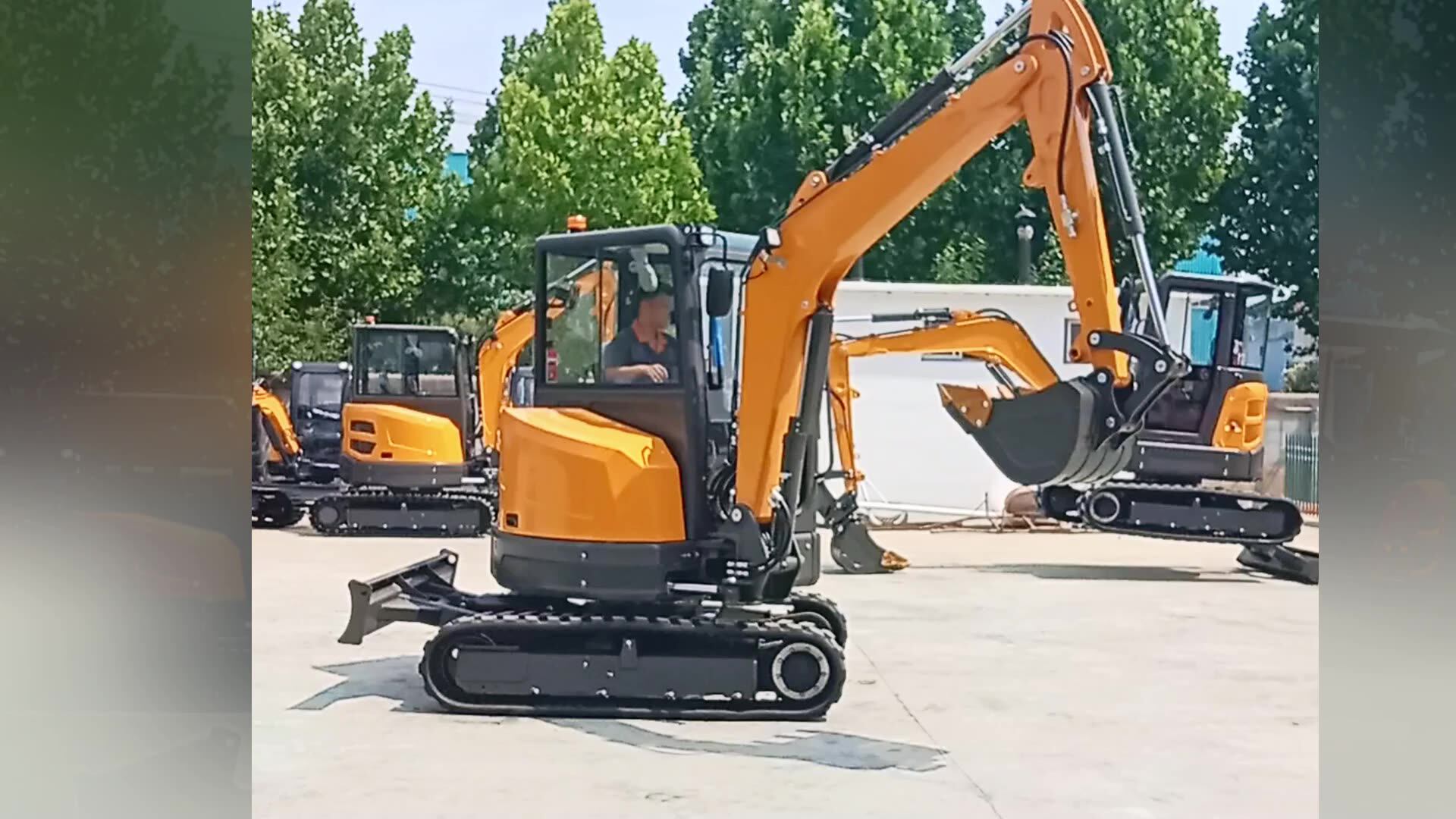 Free Shipping Mini Excavator 3.5 Ton Epa Euro 5 Kubota Engine Crawler ...