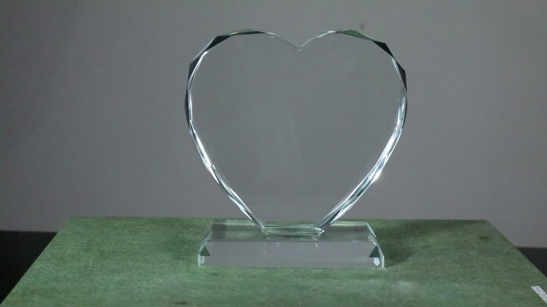 Mh-nj00335 Custom Engraving Heart Shape Crystal Trophy - Buy Heart ...