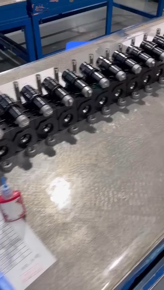 Bmt Gear Hobbing Driven Tool Holder Live Tool Holders For Cnc Lathe ...