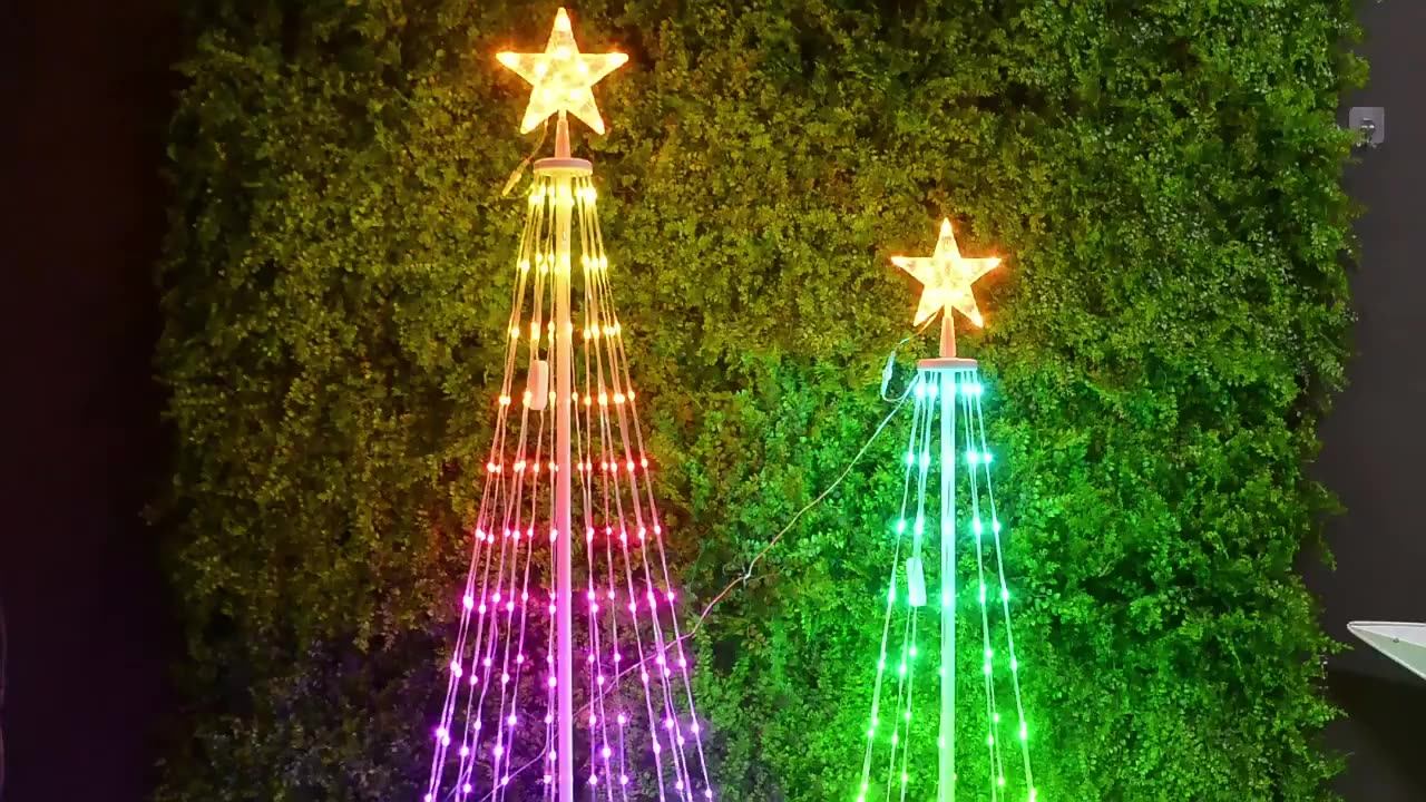 Choreographed Light Show Tree Outdoor Christmas Tree Light Show ...