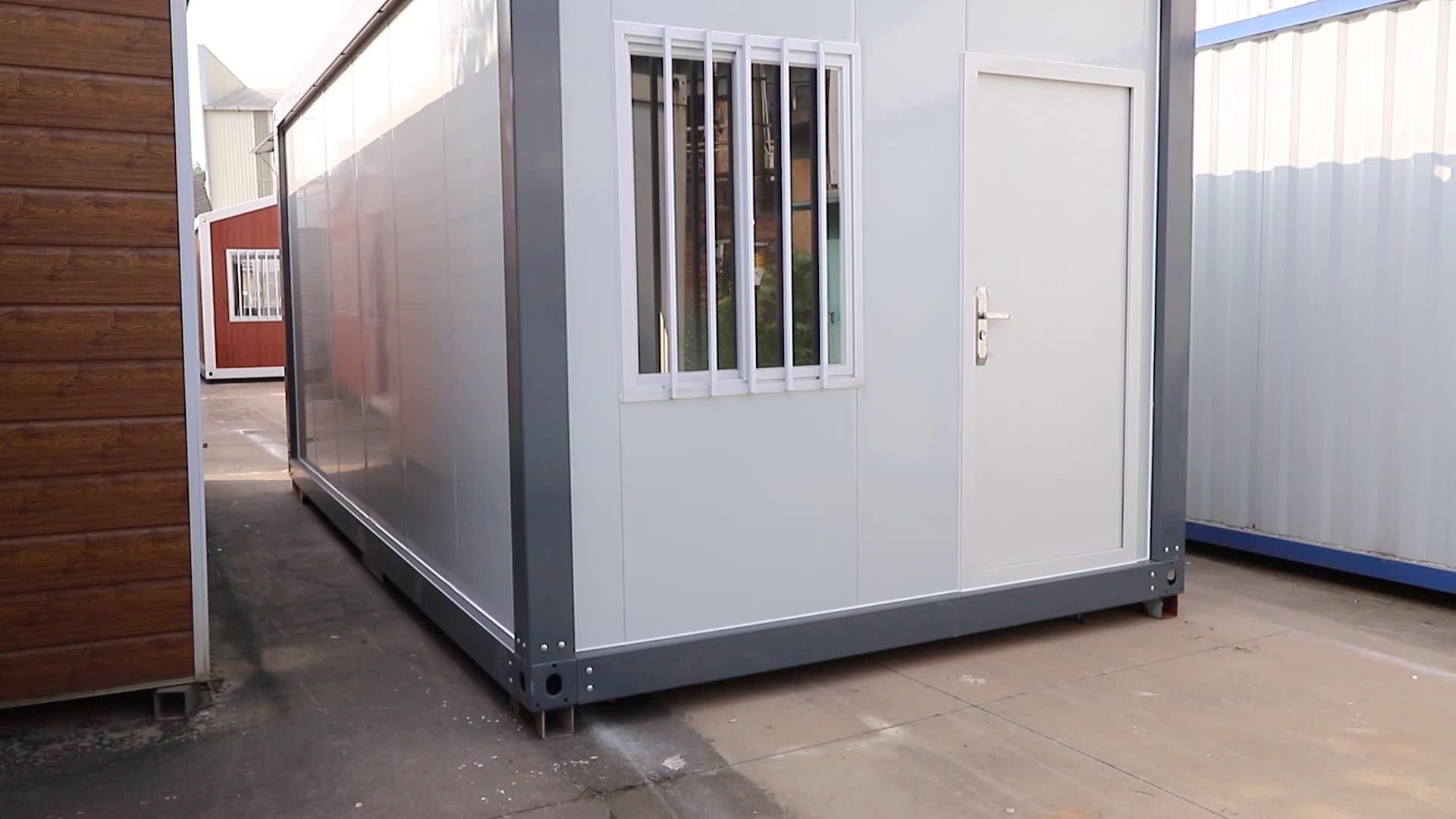 Luxury Steel Structure 20ft 40ft Prefab Detachable Container Tiny House ...