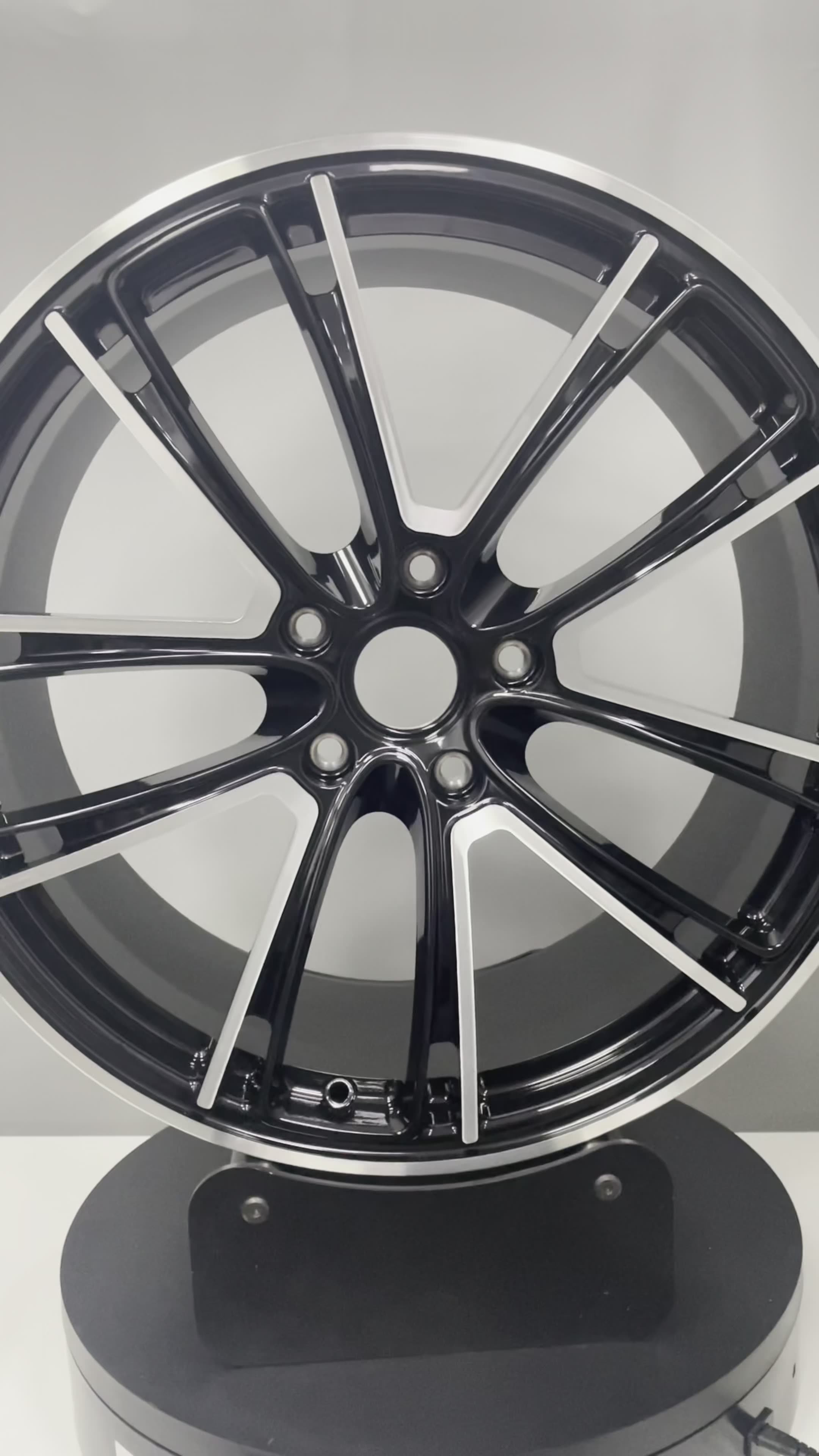 T6061 Custom Swallowtail Design 15-24 Inch 60mm 61mm Forged Alloy 5x120 ...