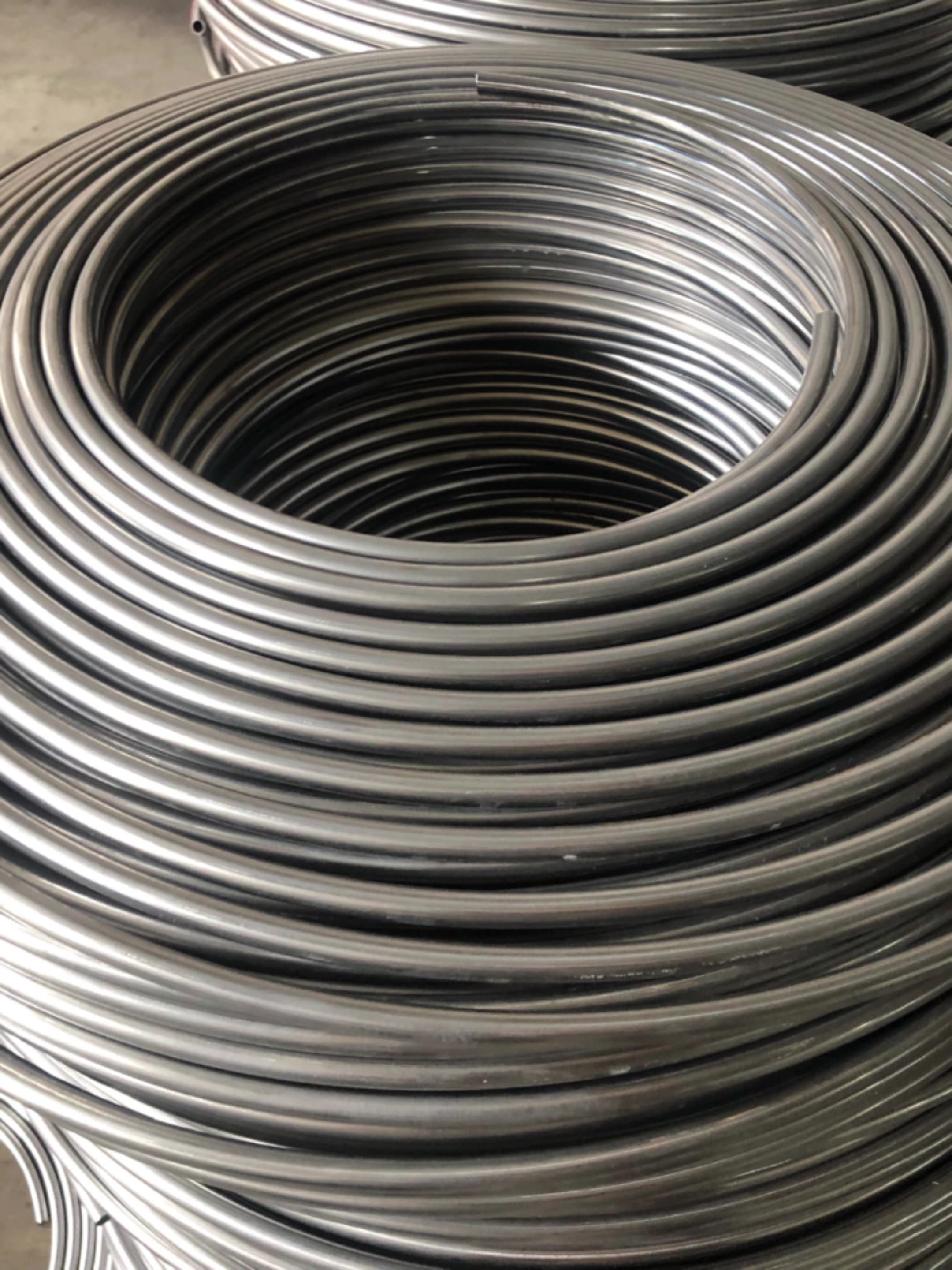 Low Carbon Astm Standard Round Section Shape Bundy Tube Hot Rolled Zinc ...