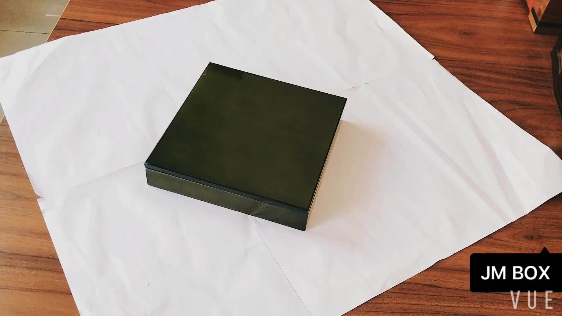 Piano Green Lacquer Finish Hot Sale Luxury Wooden Chocolate Packaging ...