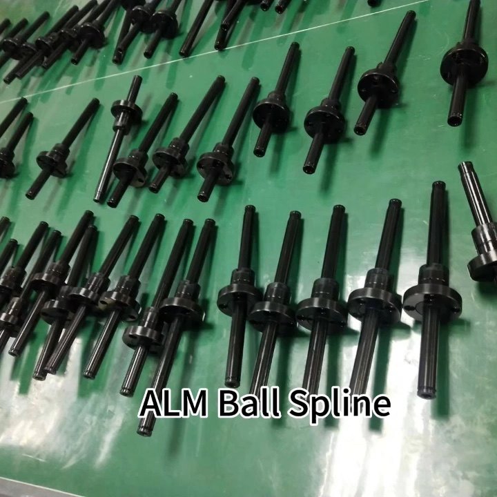 High Speed Spline Shaft Flange Type Cylindrical Type Ball Spline Block ...