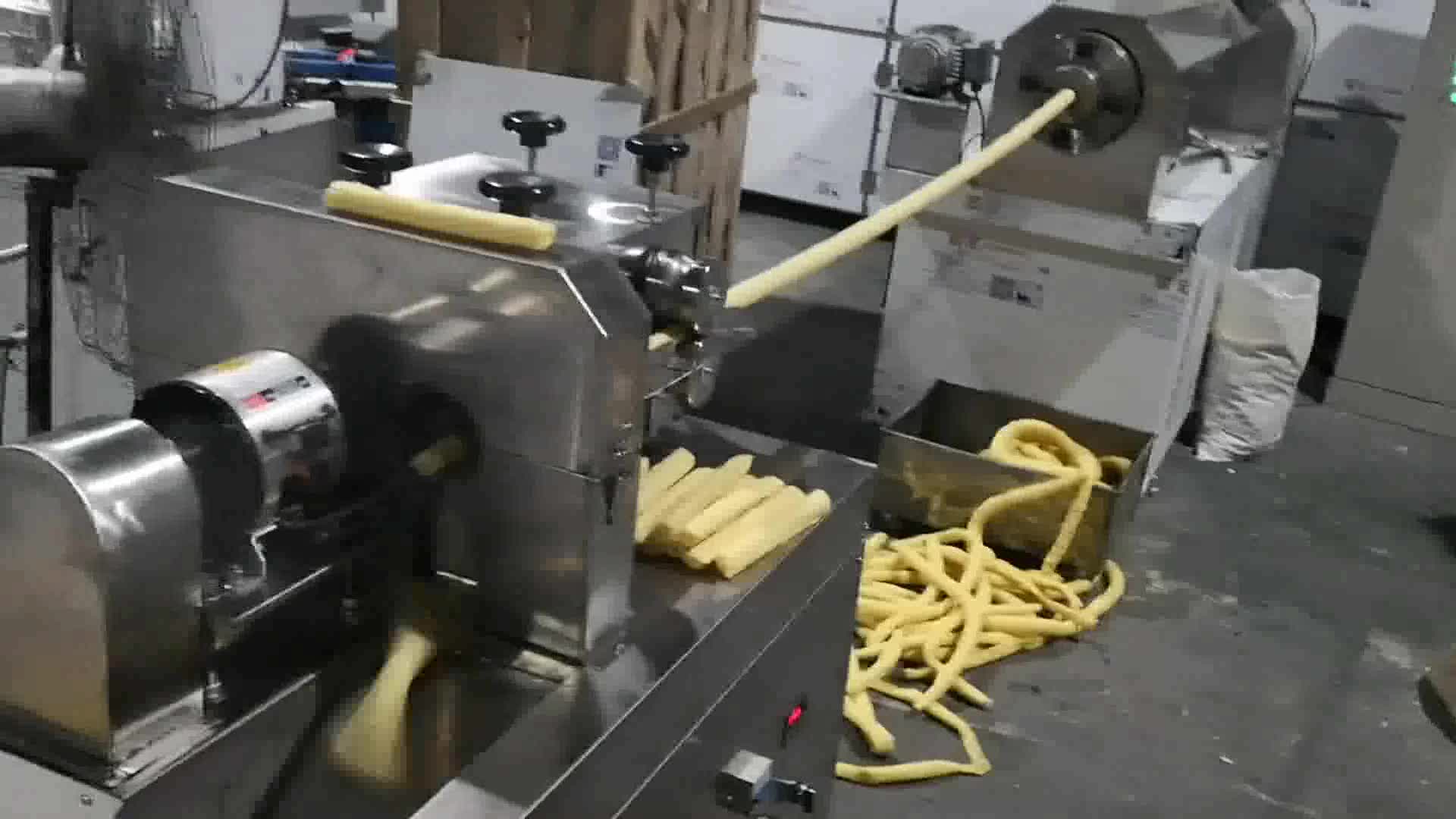 Automatic Corn Sticks Cheese Puffs Snacks Extruder Machine - Buy Cheese Puffs Snacks Extruder ...