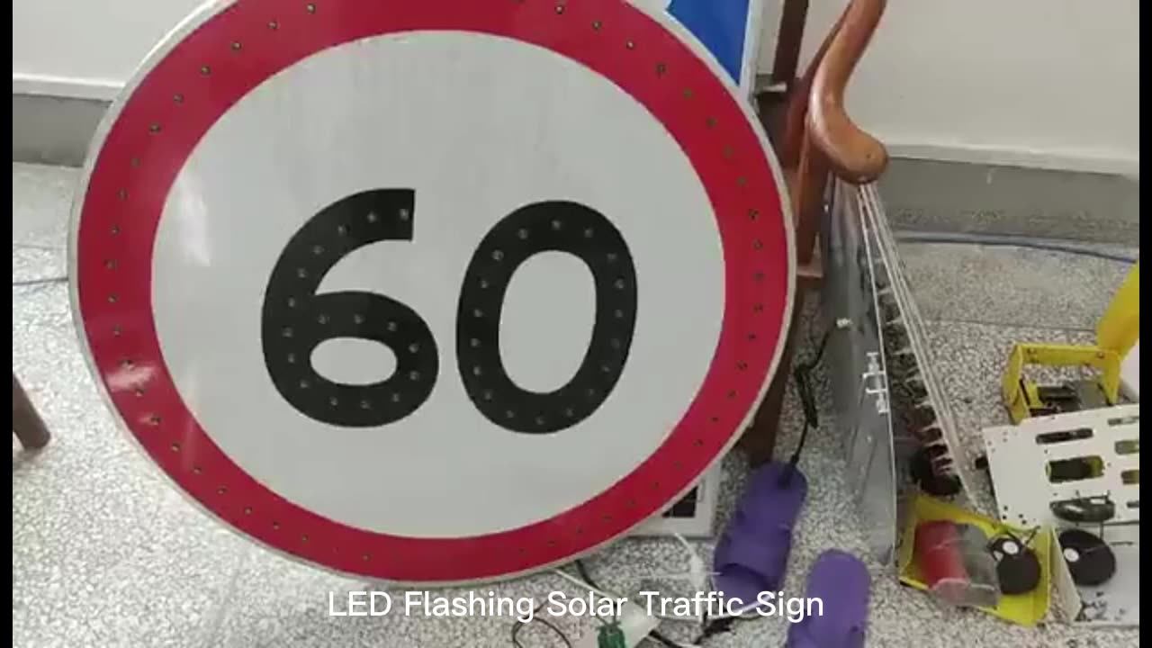 Led Flashing Solar Traffic Sign Aluminum Solar-powered Road Safety ...