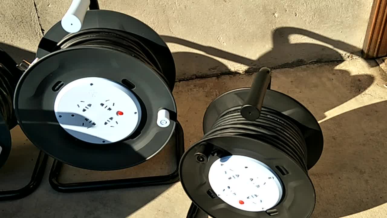 GN-804D公牛电缆盘 250V 16A 3X2.5mm2 30米过热保护移动电源线轴-阿里巴巴